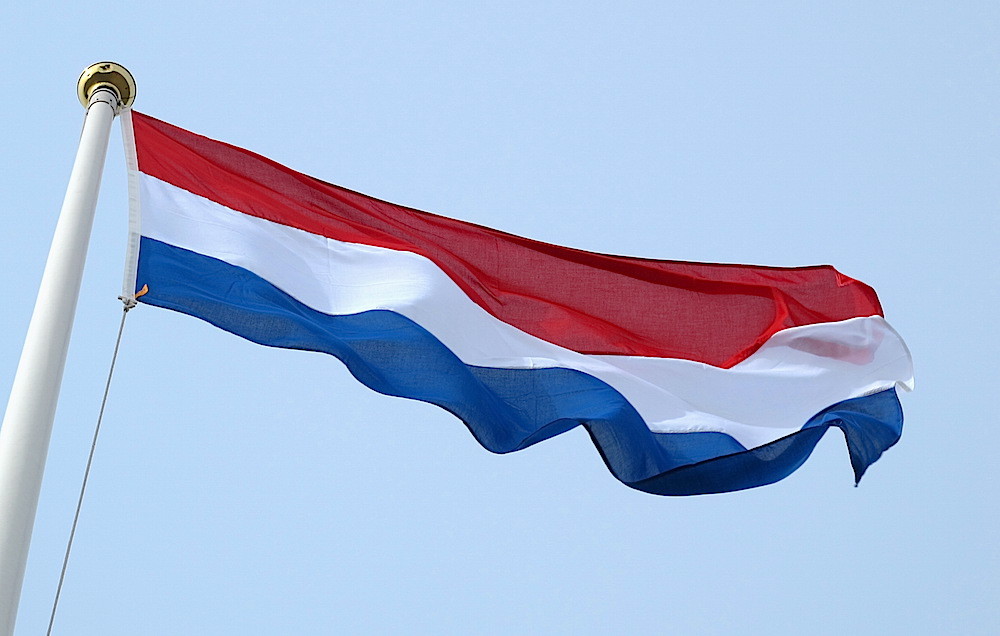 Dutch Flag - FlaggorOnline